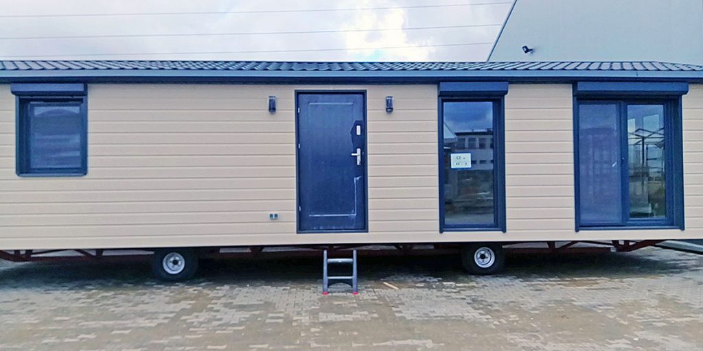 Rolling-Mobile-Homes-12-72 - Rolling Tiny House